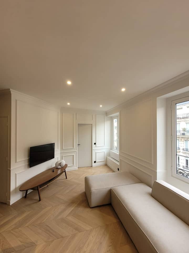 Luxury Top Floor Sunny Apt - París