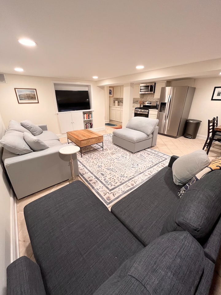 Urban Retreat In Lively Kalorama - Bethesda, MD