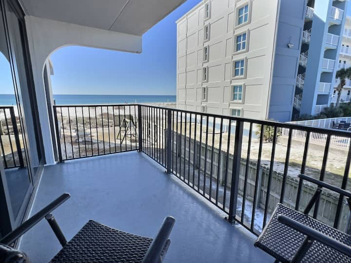 Island Sunrise 1 Bed\1 Bath - Gulf Front Condo - Gulf Shores, AL