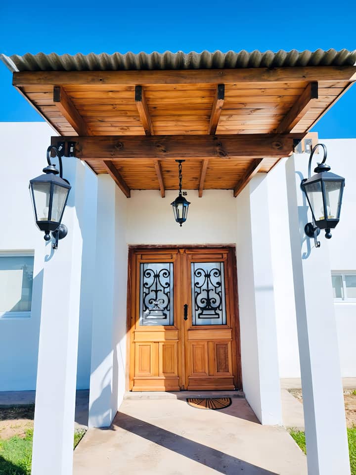 Casa Quinta
Alquiler Por Dia - Azul