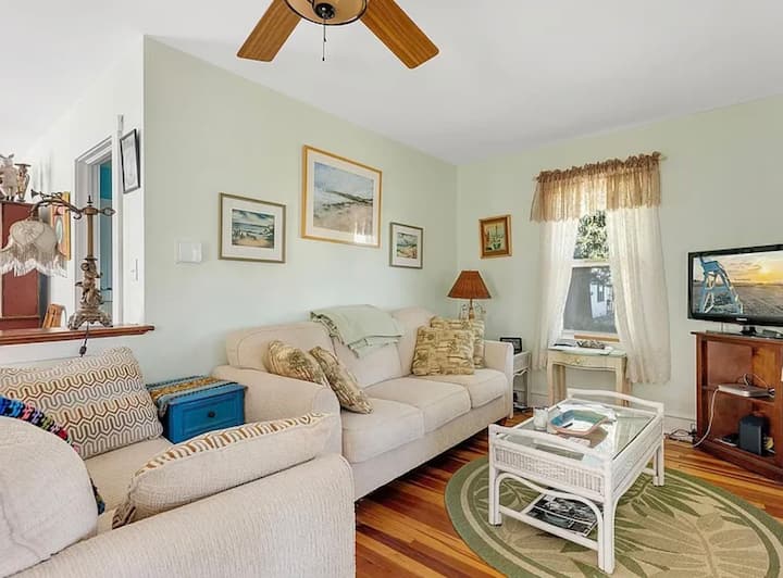 Key West Cottage By The Bay Nj - North Cape May