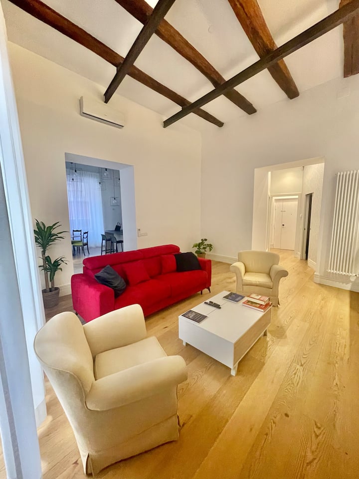 Brand New “Le Capresi “Casa Di Charme - Naples