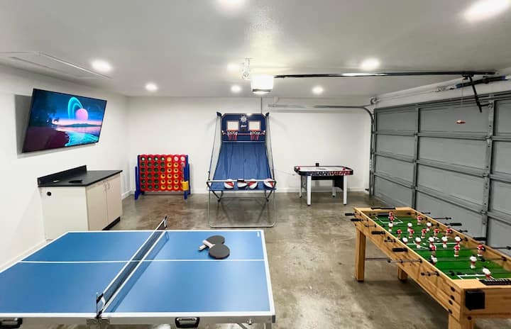 Glamour Home W/ Pool & Game Room - Richardson, TX