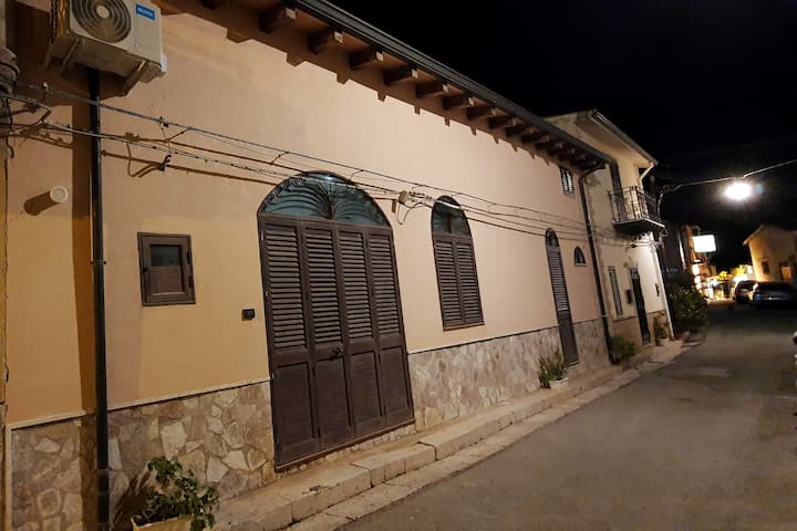 Stanzetta Con Bagno X 2 Persone Al Borgo Parrini - Trappeto