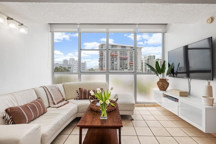 Mango Suite Apartment W/private Parking - Puerto Rico