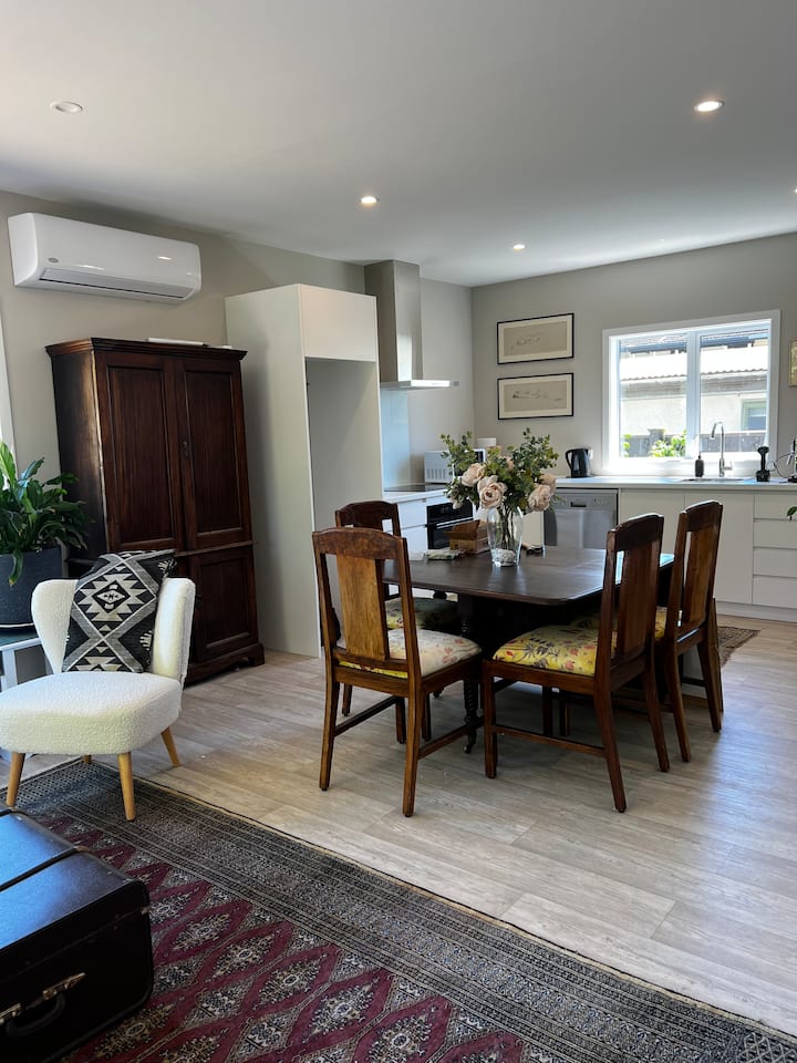 Fitzherbert Seclusion - Palmerston North