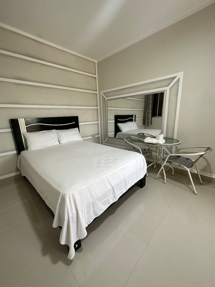 Hospedaje Miguel Angel - Tumbes - Tumbes