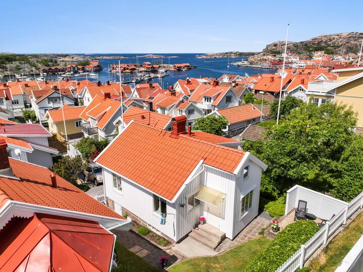 Charmigt Sommarhus I Hunnebostrand - Hunnebostrand