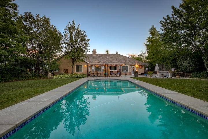 Shasta View Home - Rest,  Relax, Rejuvenate! - Shasta Lake, CA
