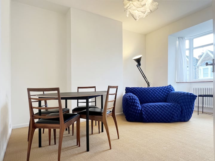 Tufnell Park Apartment. - London, UK