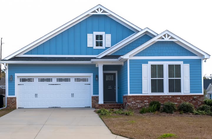 La Maison Bleue - Only Long Term - Tallahassee, FL