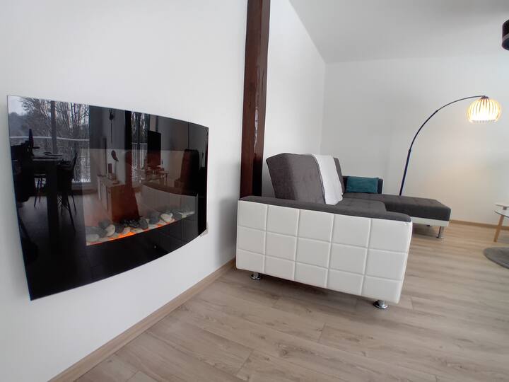 "Vue Du Doubs" : T4 Cosy Rénové Et Très Bien Situé - Audincourt