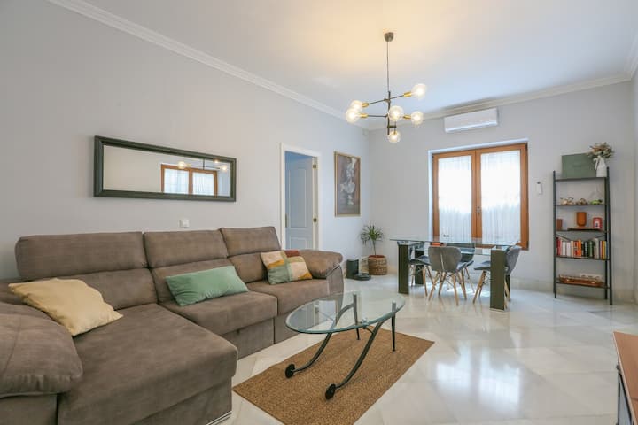 Riverwalk Suites - Puente Triana - Seville