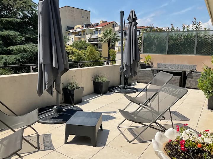 Toit Terrasse Avec Piscine - Cannes