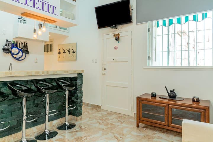 Modern Apartment Durades.g - Havana