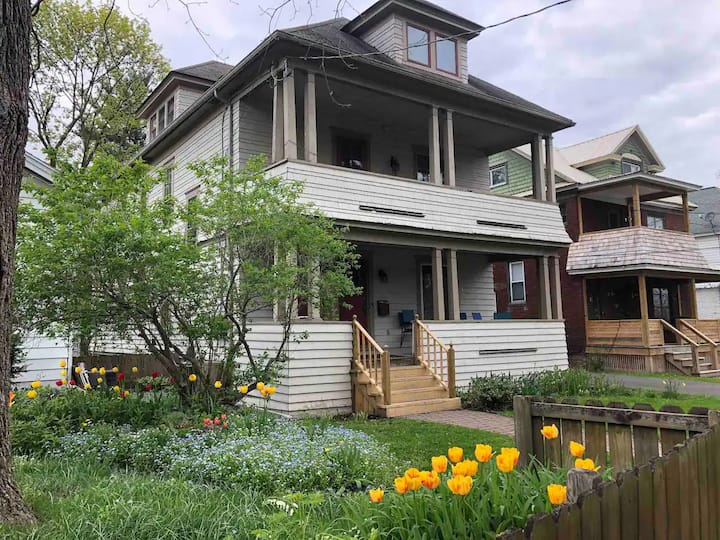 Westcott Walk-up - State of New York