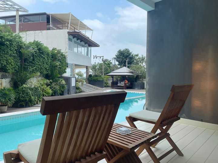 Deluxe Room Pool View B102 - 사무이섬