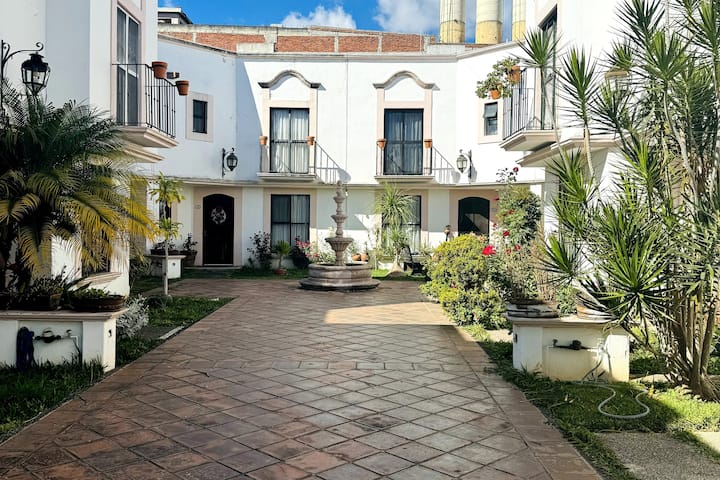 Casa En El Centro De Morelia - Morelia
