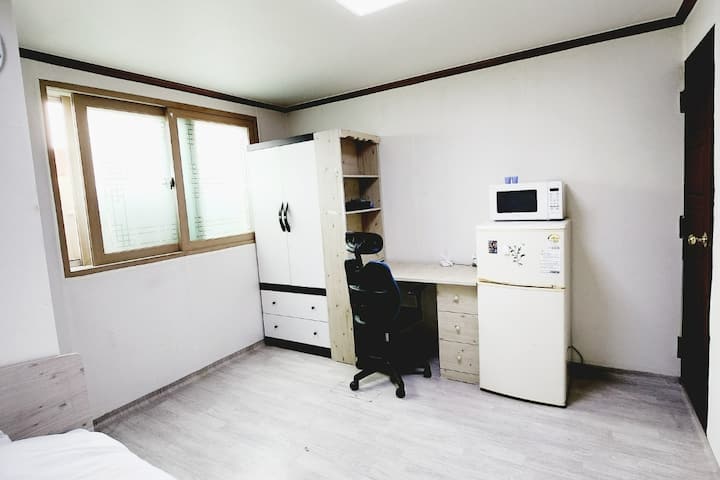 #60 Inha Univ. Clean Room - Incheon
