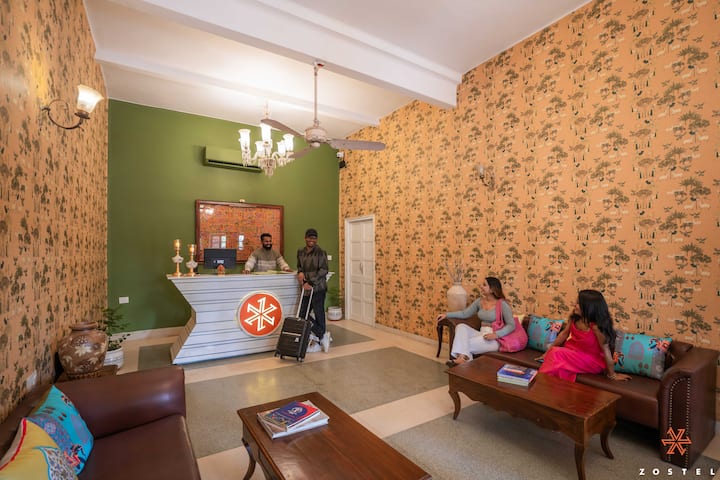 Superior Deluxe Room In Ratanada, Jodhpur - Jodhpur