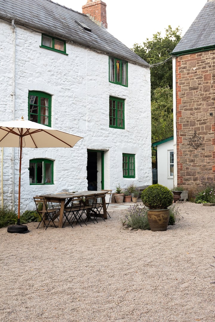 Magical Historic Welsh Mill - Abergavenny