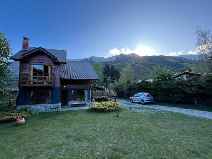 Hermosa Casa De Montaña - San Carlos de Bariloche