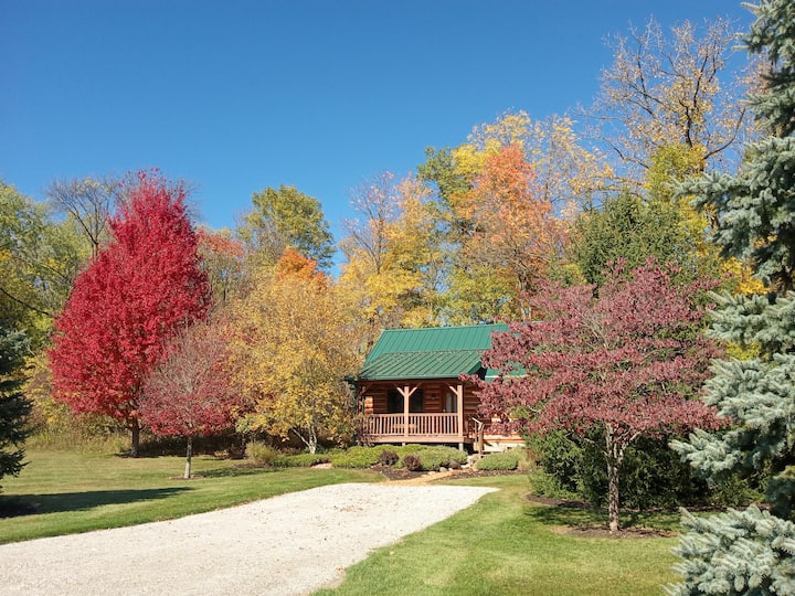 Romantic Cabin W/ Tub, Fireplace - Indiana