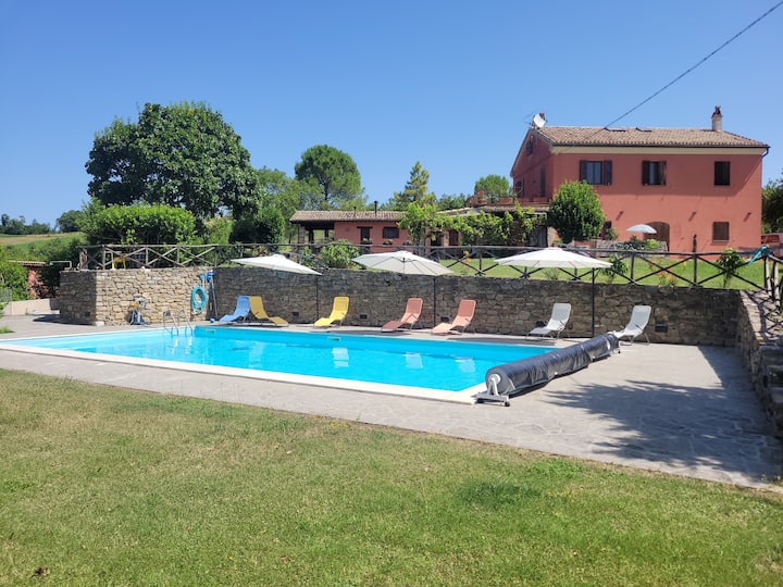 Wohnung Mit üBerdachter Terrasse - Pergola