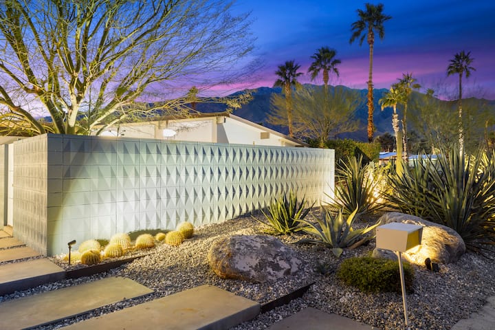 The Blue Diamond Home. - Palm Springs, CA