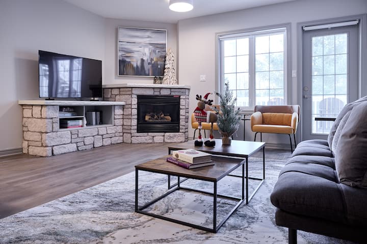 Resort Condo (2 Suites) Near Horseshoe Valley - Horseshoe Valley