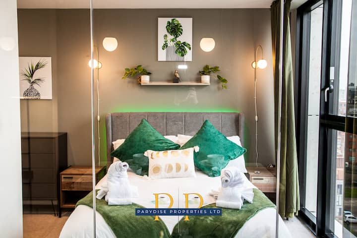 Modern & Chic 1br Manchester | Skyline View Escape - Manchester