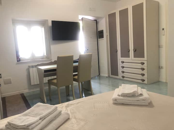 Piano Terra Indipendente N5 - Crotone