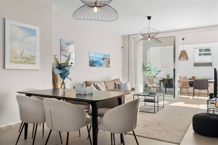 Beautiful Luxury Townhouse - Marbella