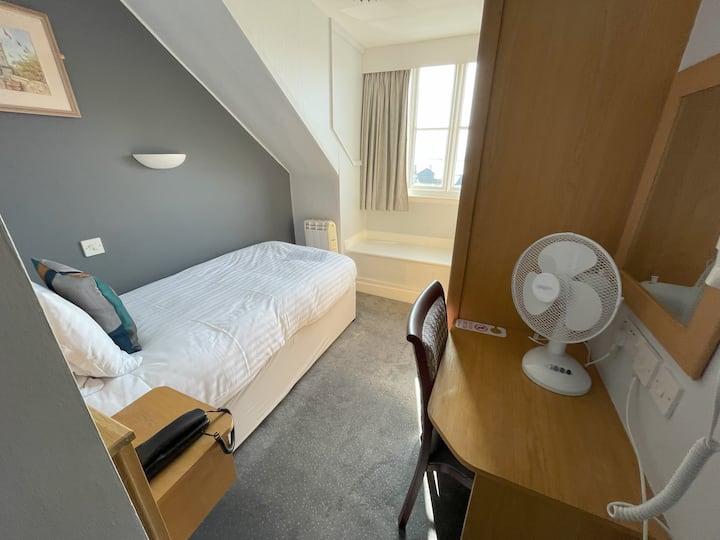 Single Room Sea View At The Manor Hotel - Exmouth