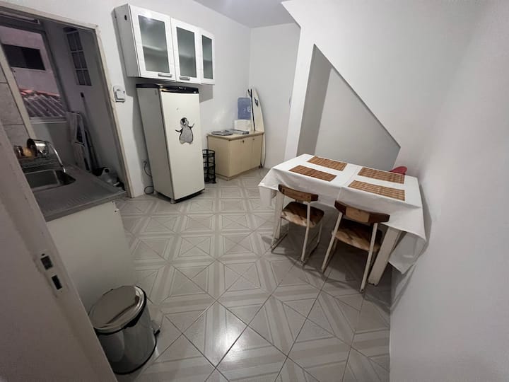 Apartamento Acessível Apenas 1km Da Praia. - Laguna