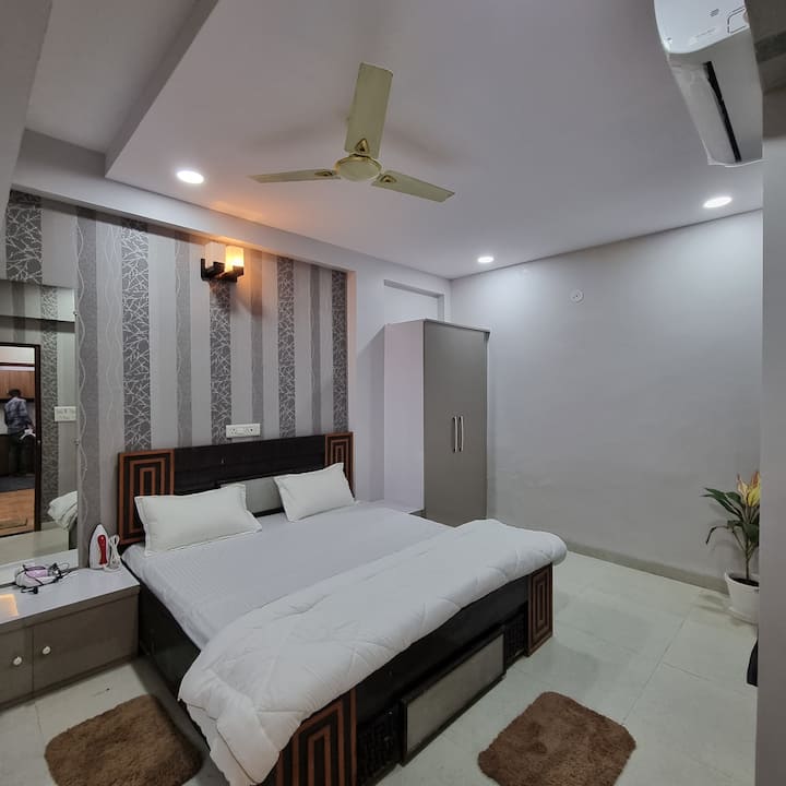 Leela Homestay Indore Jasmine-1 Bhk Luxury Home - Indore