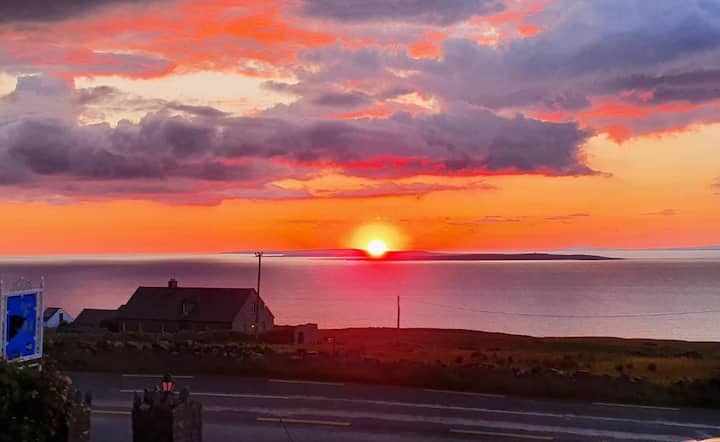The Ramblers Rest B&b - Stunning Sea Views - Doolin