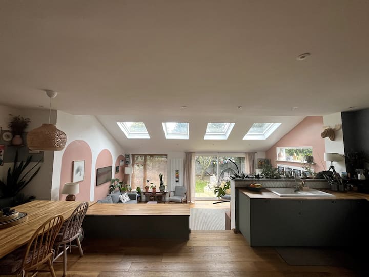 Big Family House Central Dublin - Dublin