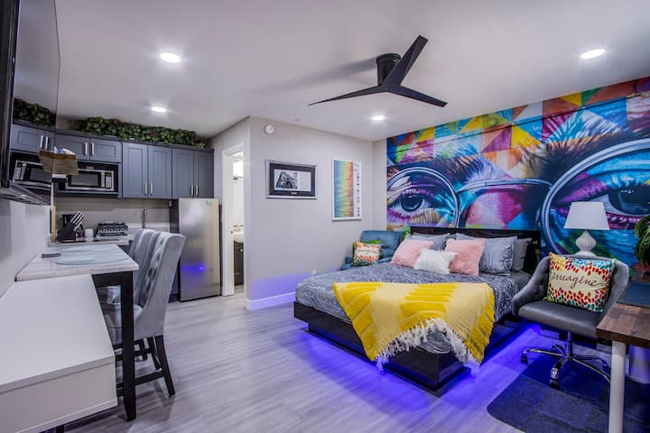 John's Loft: Work & Wander Studio - Arts District - Las Vegas, NV