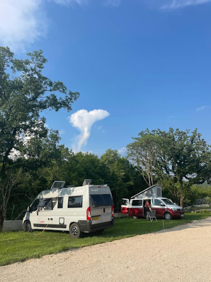 Oblun Eco Resort - Autocamp Near Lake Skadar - Podgorica