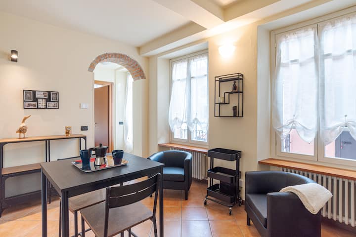 A Cozy Apt Walking Distance To Como City Center! - Côme