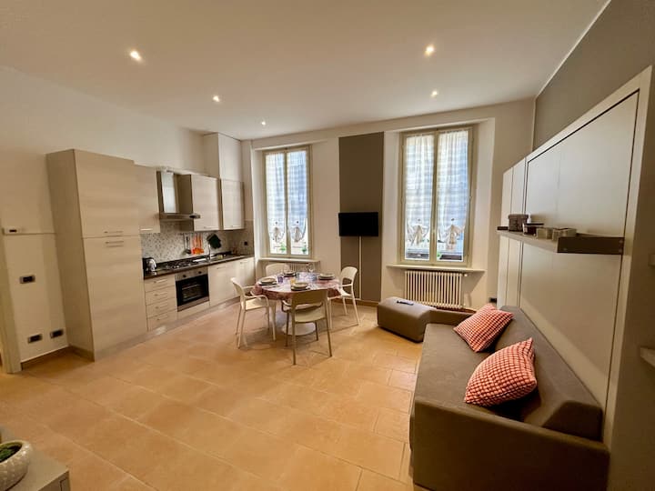 Dama Apartment In Como City Center - Como