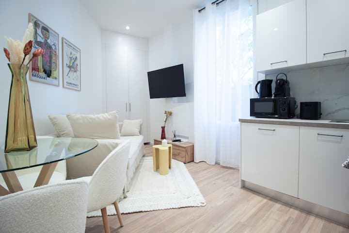 Appartement Avec Terrasse & Clim – Centre Nice - Nice