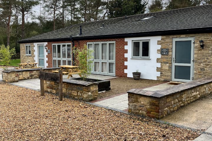 Bungalow With Hot Tub Near Bicester Village - Bicester