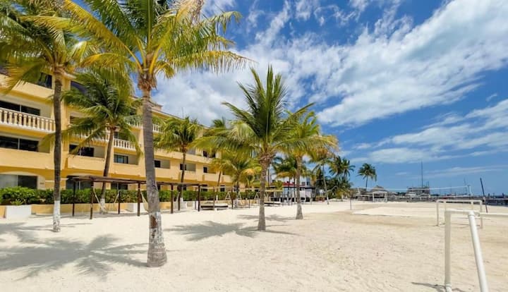 Cozy In A Hotel Complex With A Beach - Isla Mujeres