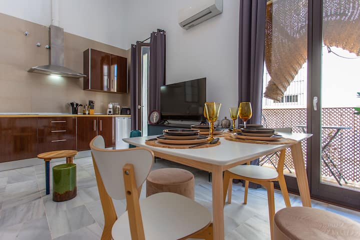 Downtown Apartment With Private Parking - El Puerto de Santa María
