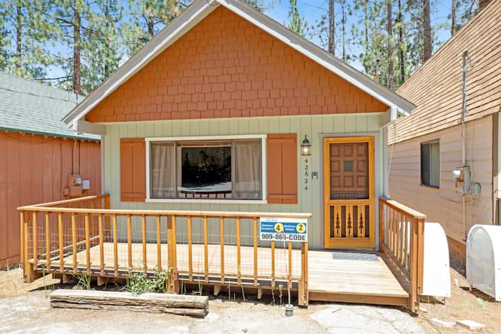 Vintage Charm By Bear Mountain Cozy Cabin Retreat - Big Bear, CA