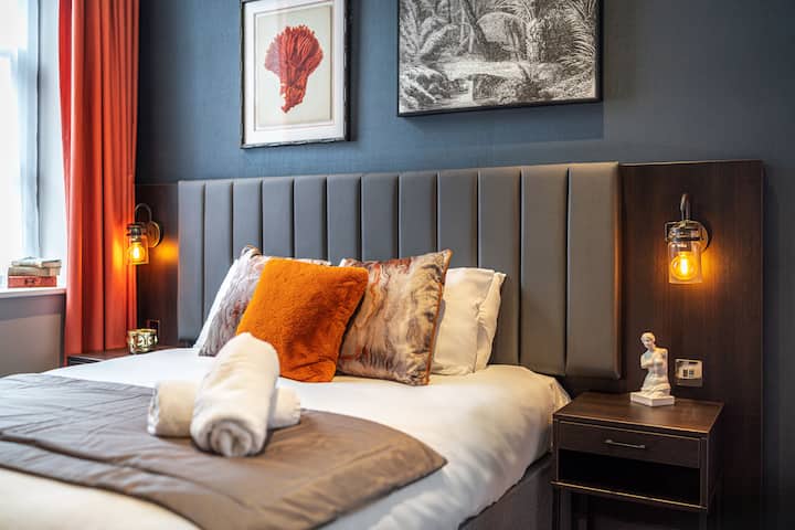 One-bedroom Apartment (Sleeps 4) - Liverpool