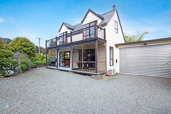 Waikawa Mountain View - Picton