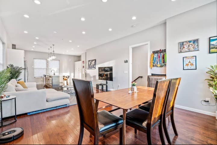 City View House In Lawrenceville - University of Pittsburgh, Pittsburgh